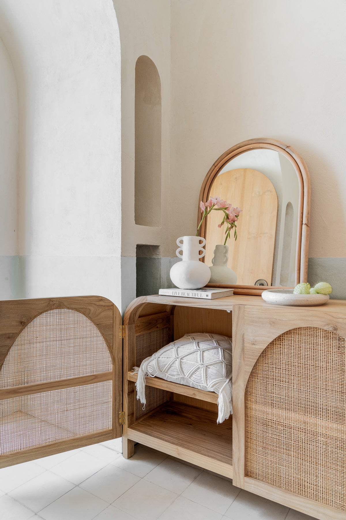 Rounded Buffet | Made to Order – Pip and Orange